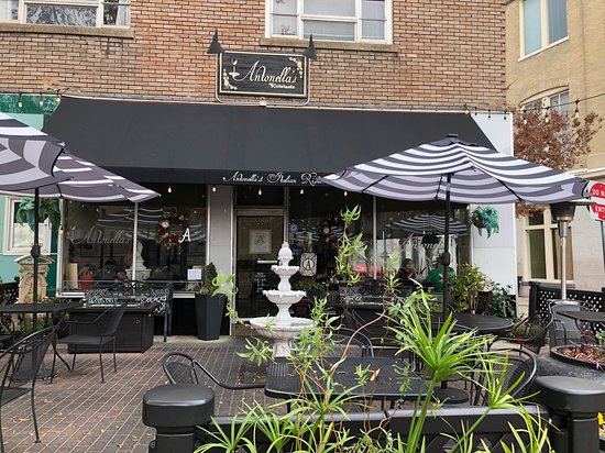 Why You Should Support Local Restaurants – Cape Fear News Network